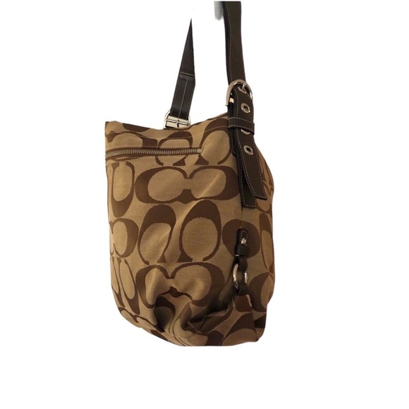 Coach | Bags | Coach F567 Signature Convertible Strap Brown With Silver ...